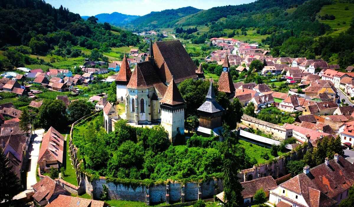Un sat din România, printre cele mai bune destinații care oferă ...